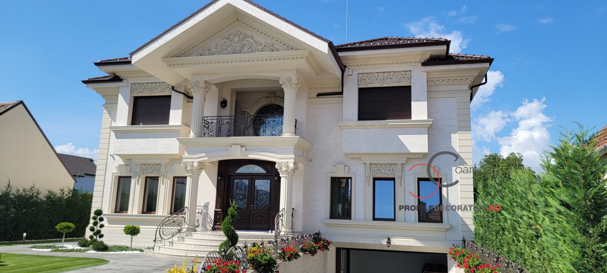 Exterior – Profile Decorative